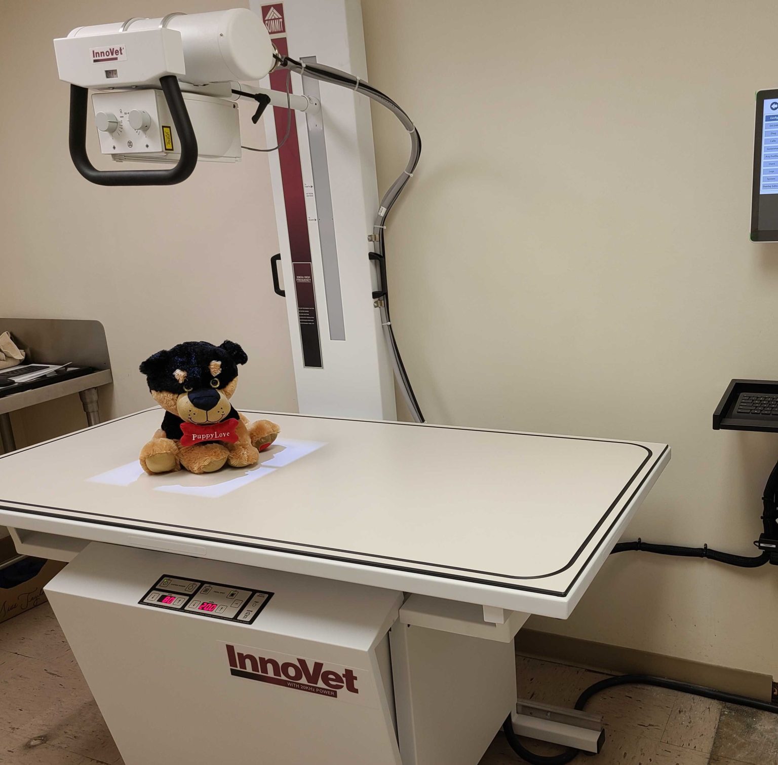 Innovet Select Veterinary X-Ray Machine - Dicom Solutions